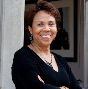 McRoy inducted into NASW Pioneers program - UT Social Work